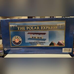 lionel trains | Toys | Lionel The Polar Express Station Platform | Poshmark